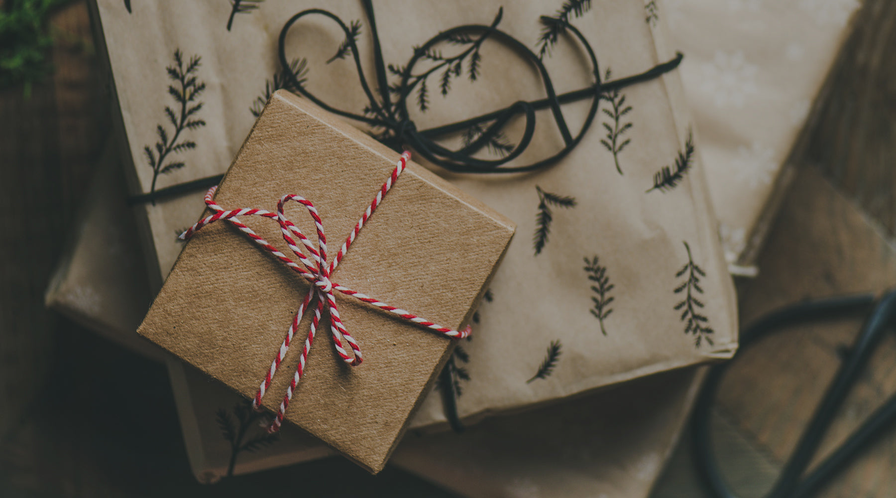 10 GIFT IDEAS FOR MEN WHO HAVE EVERYTHING // CAPRA LEATHER GOODS ...