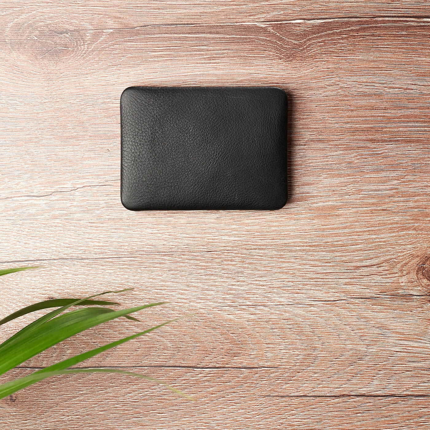 Handmade Magnetic Key Holder · Black by Capra Leather